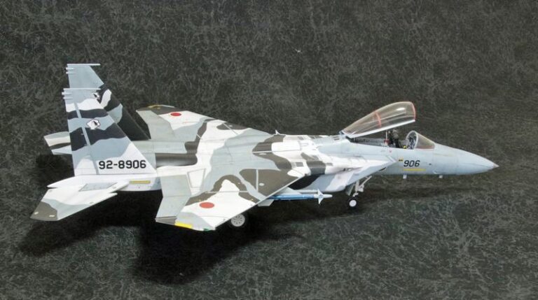 【ショップ入荷情報】1/32「F-15J イーグル【アグレッサー906号機】」完成品 – 艦船模型製作代行モデルファクトリーハイギヤード